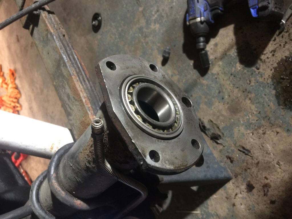 How to: AMC Model 20 1 Piece Axle Swap for Jeep CJ-5, CJ-7, CJ-8 models